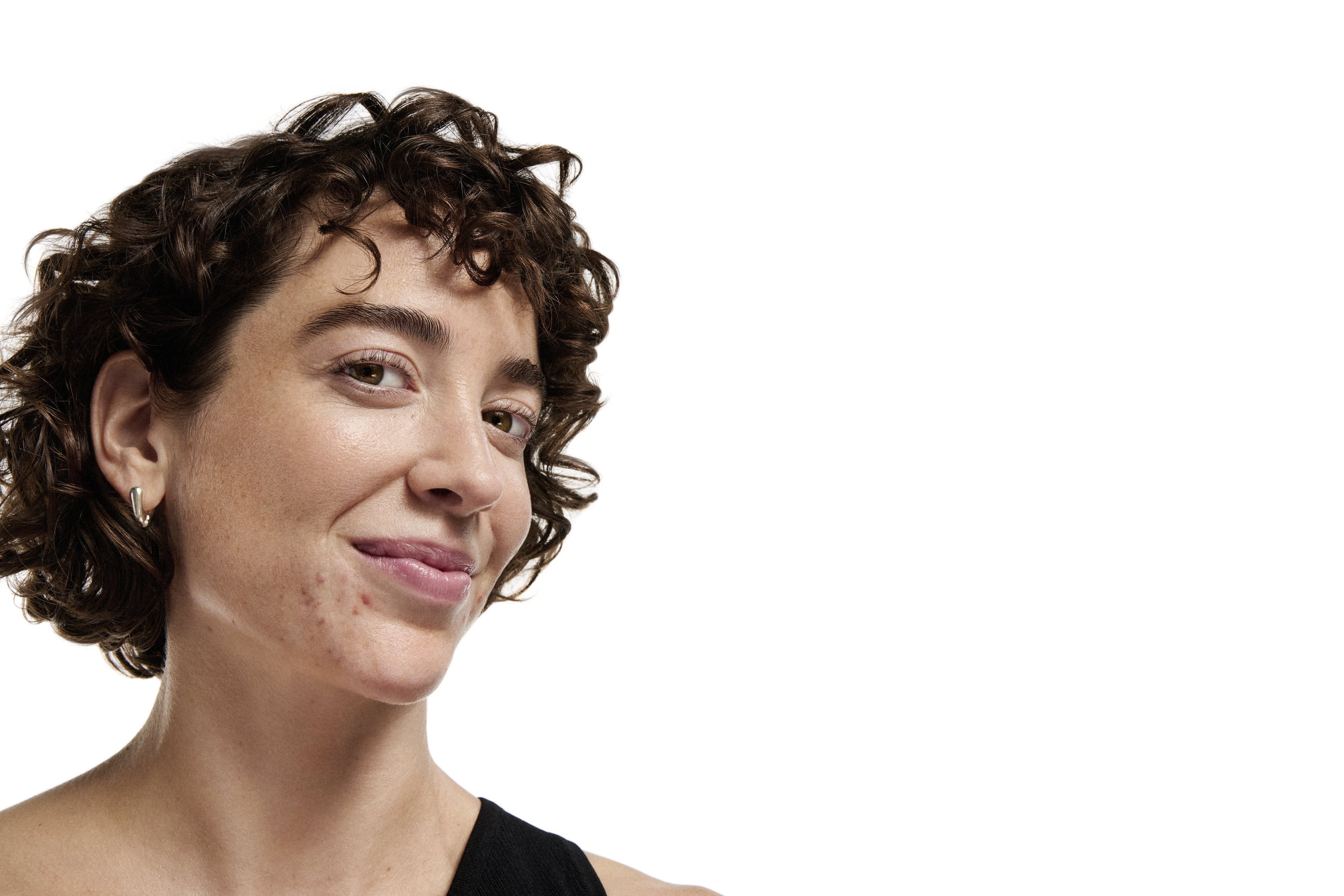 Boutons sur le menton: comment les traiter ? | Eucerin BE