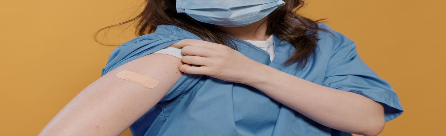 Wound Bandaging Steps: How to Apply a Bandage Properly